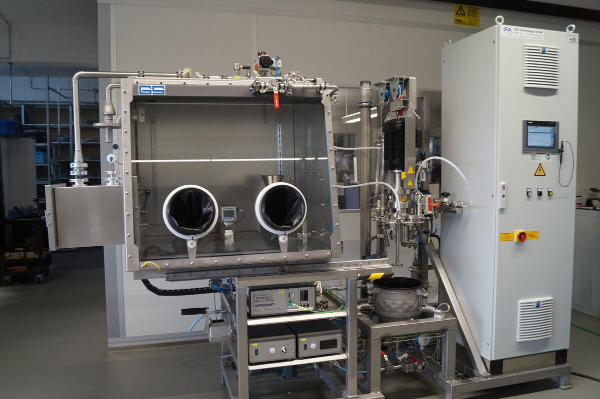 Laboratory Mixing System for Catalyst Paste Research | IFA Technology GmbH